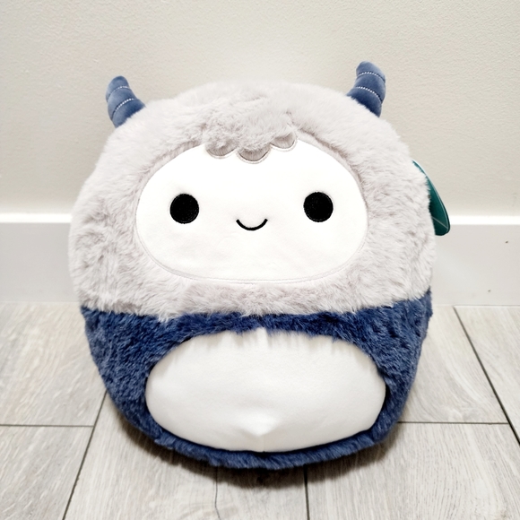 Squishmallows | Toys | Squishmallows Fuzzamallows Horace The Yeti 2 ...